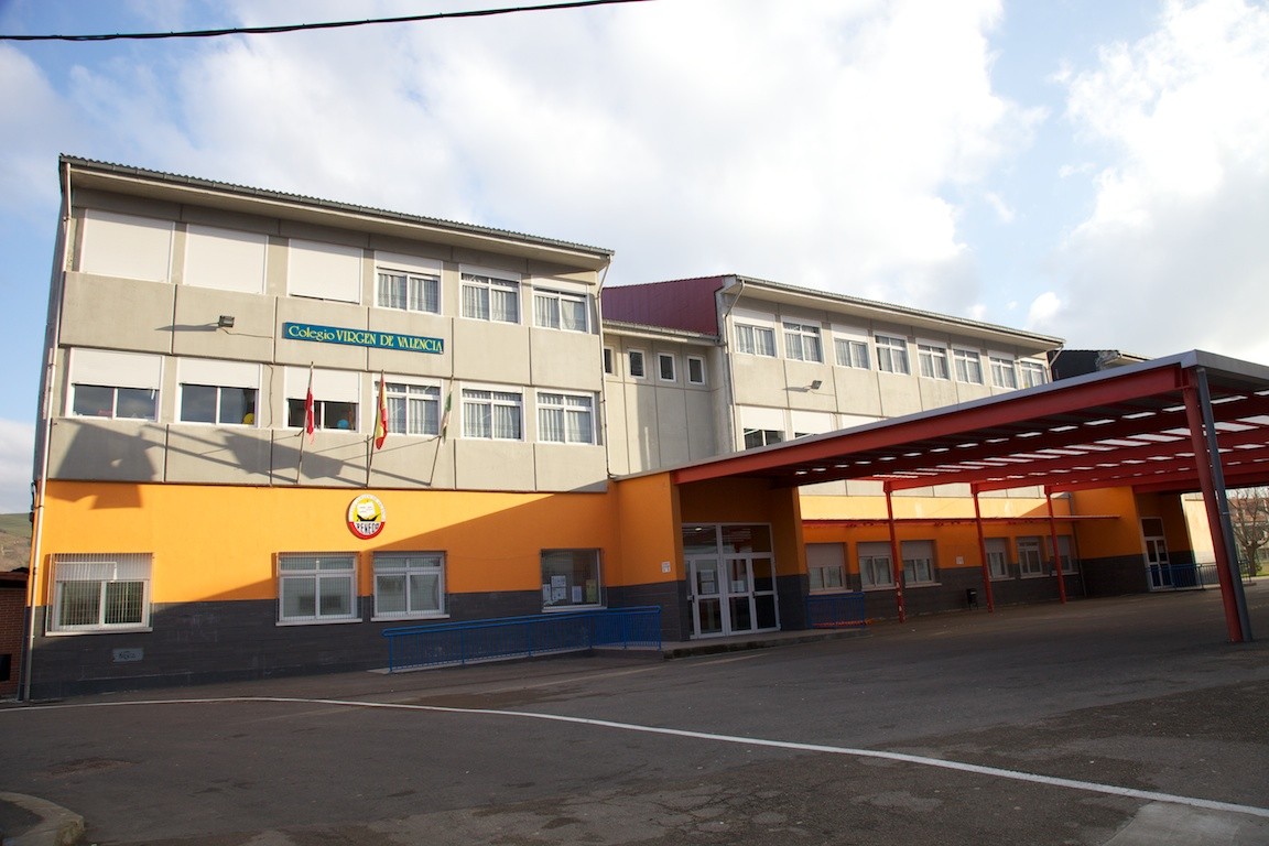 La Asociación de Madres y Padres de Alumnos del CEIP Virgen de Valencia ... La Asociación de Madres y Padres de Alumnos del CEIP Virgen de Valencia ...